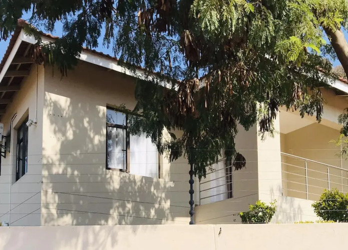 Letototo Road - Gaborone