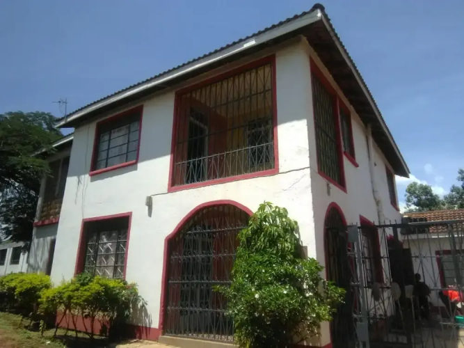 Robert's Village Inn - Kisumu