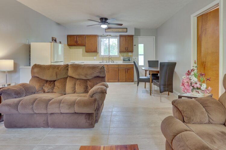 Cozy Youngstown Apartment W/ Central A/c + Heating - Ohio