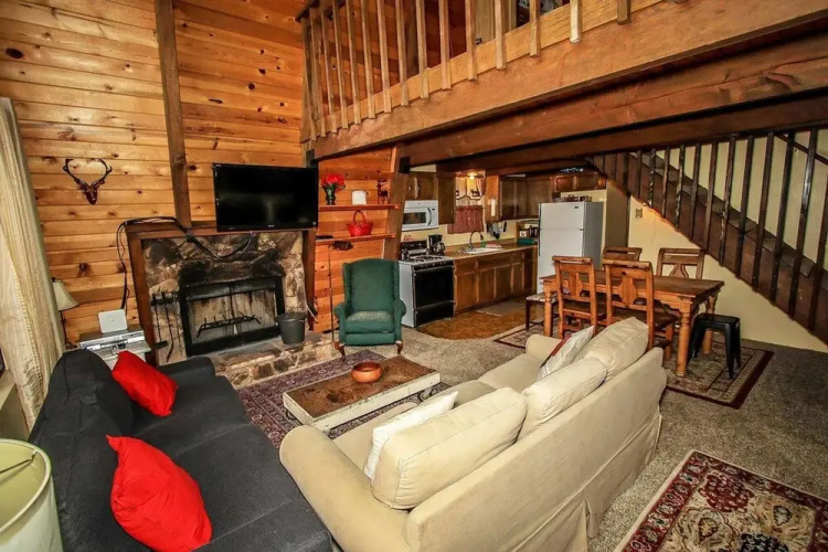 Three Bears Cabin 1574 By Redawning - Big Bear City, CA