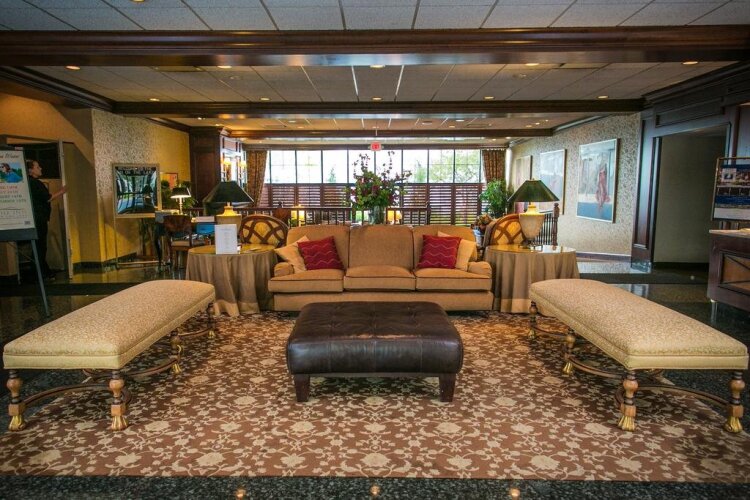 The Lake House On Canandaigua - Canandaigua, NY