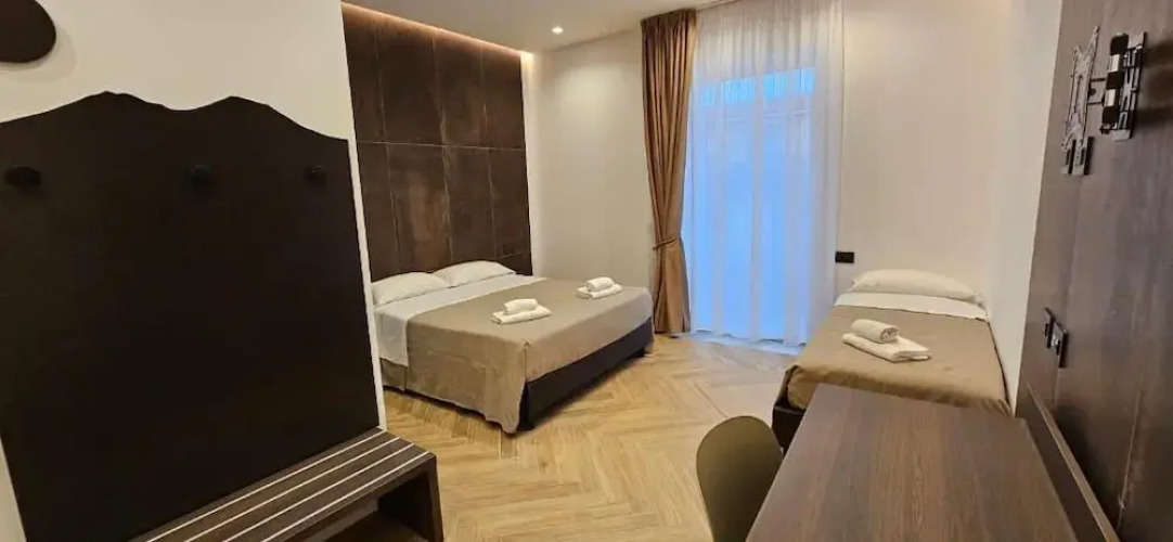 Dimora Neapolis Deluxe - Naples