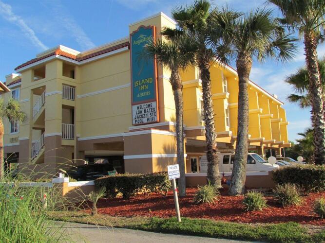 St. Augustine Island Inn - 