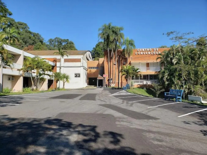 Goldmen Business Louveira - Vinhedo