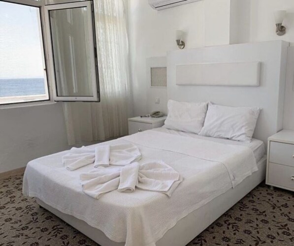 Altınoluk Hotel - Altinoluk