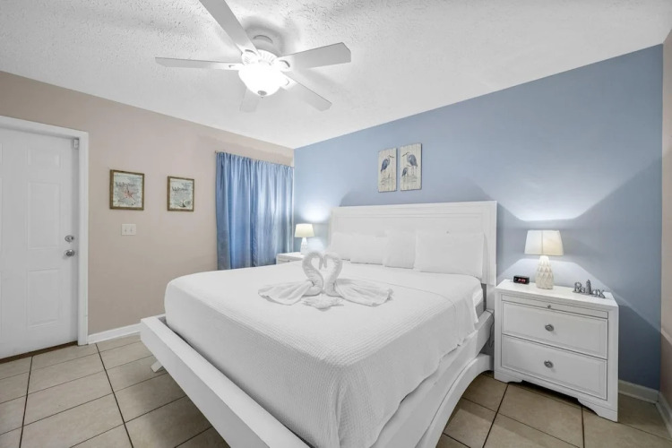 126 Seagrass Way - Panama City Beach, FL