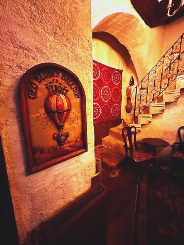 Yohannes Stone - Ürgüp