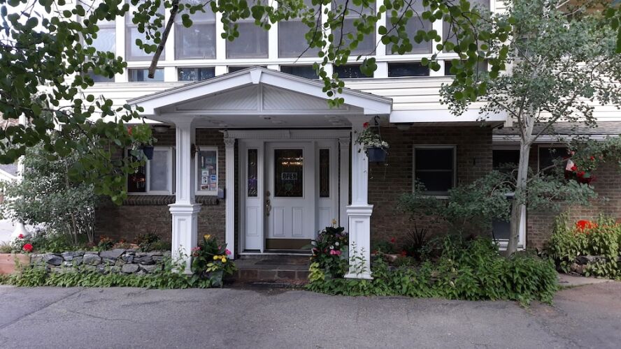 Columbine Inn - Georgetown, CO