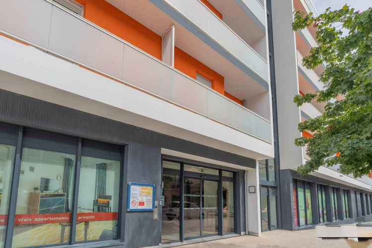 Quality Aparthotel Villefontaine - Saint-Quentin-Fallavier
