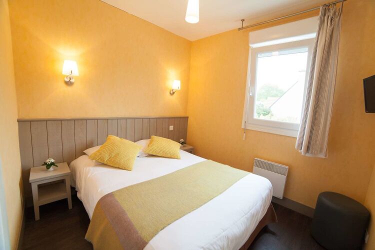 Brit Hotel Lannion Perros - Louannec