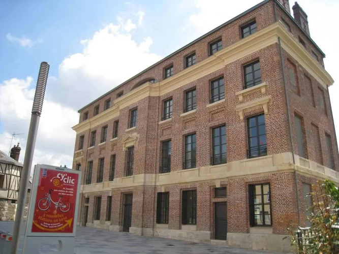 Auberge De Jeunesse Hi Rouen - Rouen
