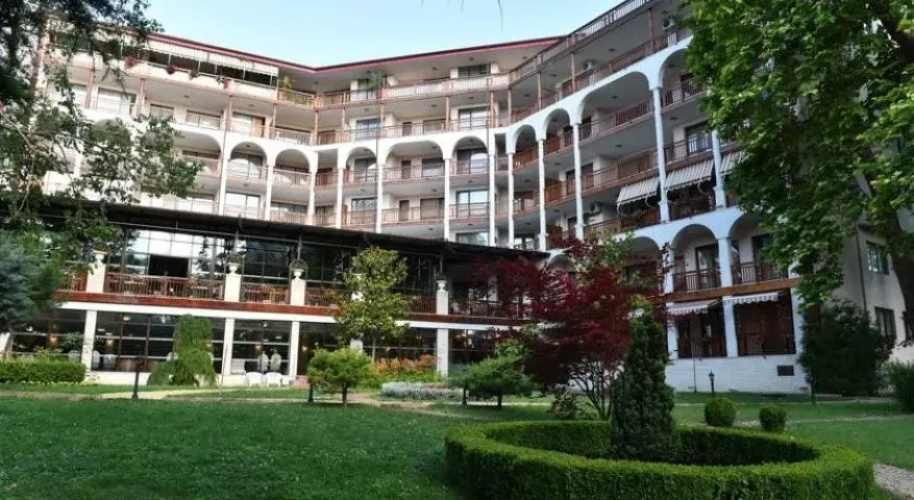 Estreya Residence - Saints Constantine and Helena