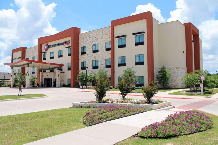 Best Western Plus College Station Inn & Suites - Bryan, TX