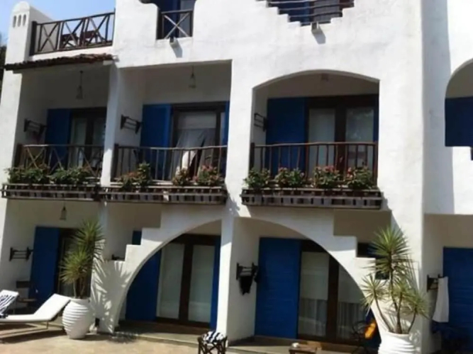 Mykonos Blu - アンジュナ