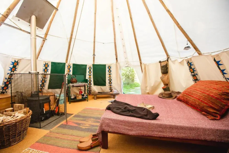 Larkhill Tipis And Yurts - Pembrokeshire