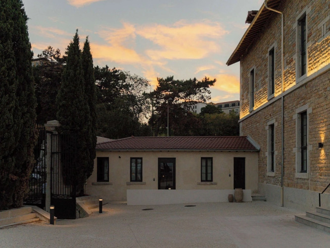 Hotel Et Spa Fort St Laurent Lyon - Handwritten Collection - Lyon