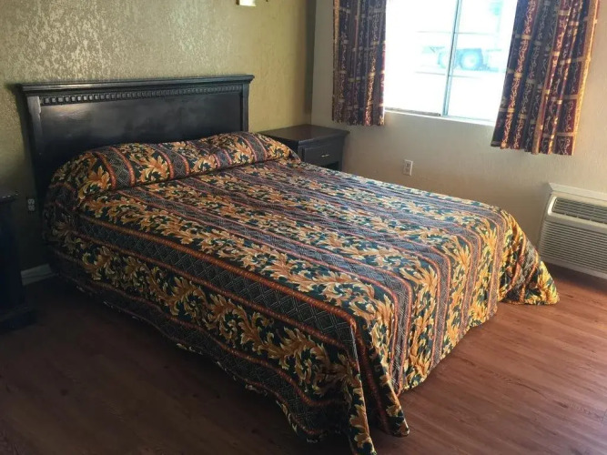 Black Horse Motel - Hesperia, CA