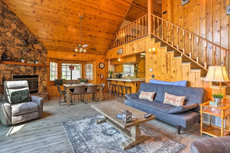 A-frame Cali Cabin W/ Unobstructed Valley Views! - San Bernardino, CA