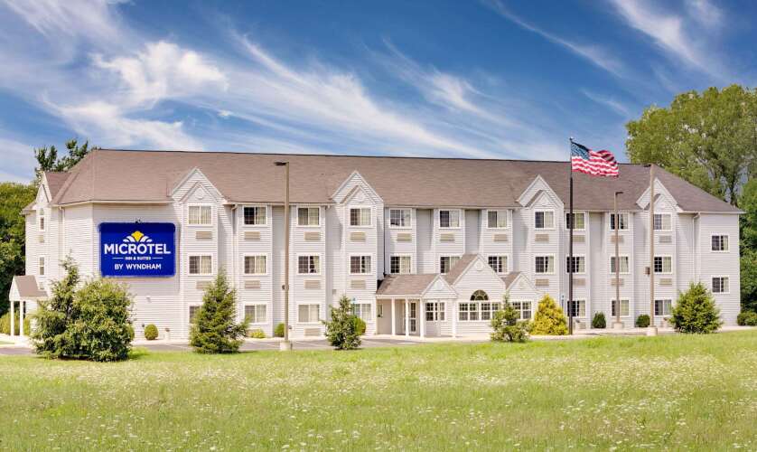Microtel Inn & Suites By Wyndham Hagerstown By I-81 - Greenbrier State Park
