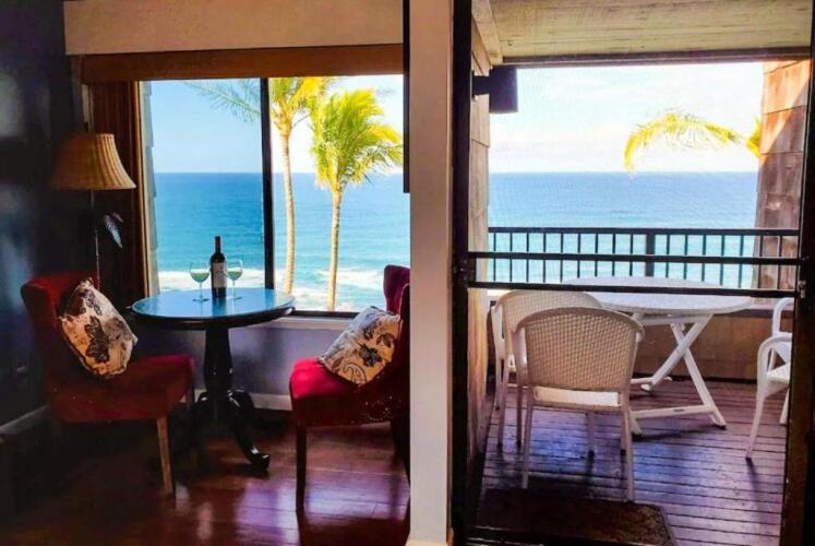 Sealodge D7-oceanfront With Pool, Bbq, Wifi ,Free Parking, Secluded Beach Nearby - Kauai, HI