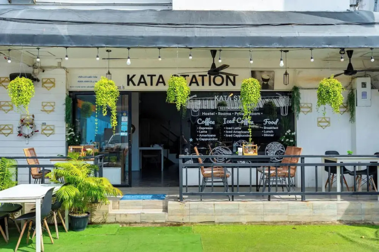 Kata Station - Kata Beach