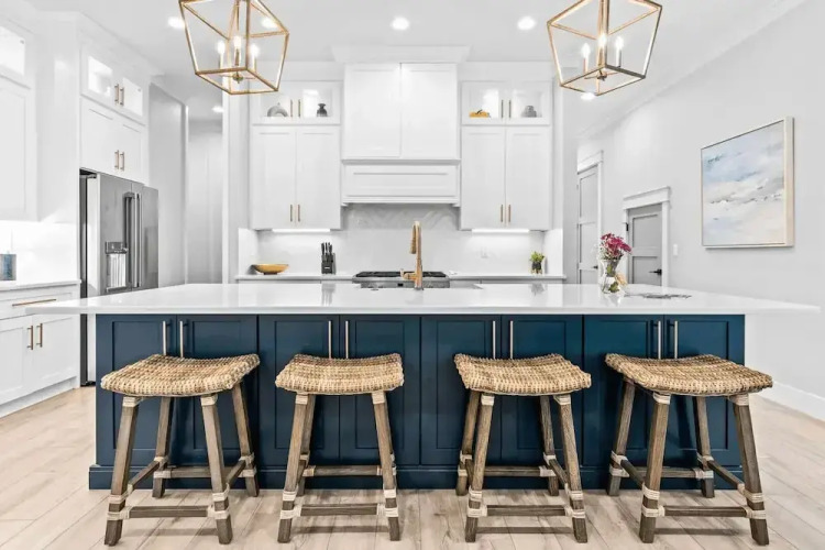 Cabana Blue By Avantstay Walk To Beach, Golf Cart+bikes Included Pool Access - Florida