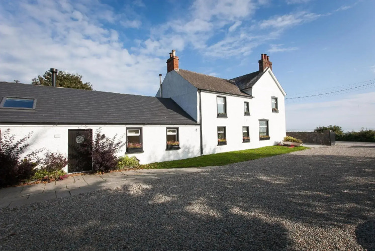 Manse On The Beach - County Down