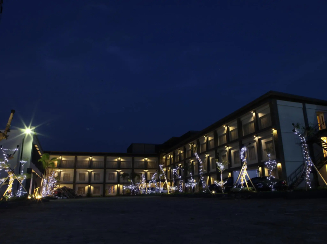 Griptha Hotel - Kudus