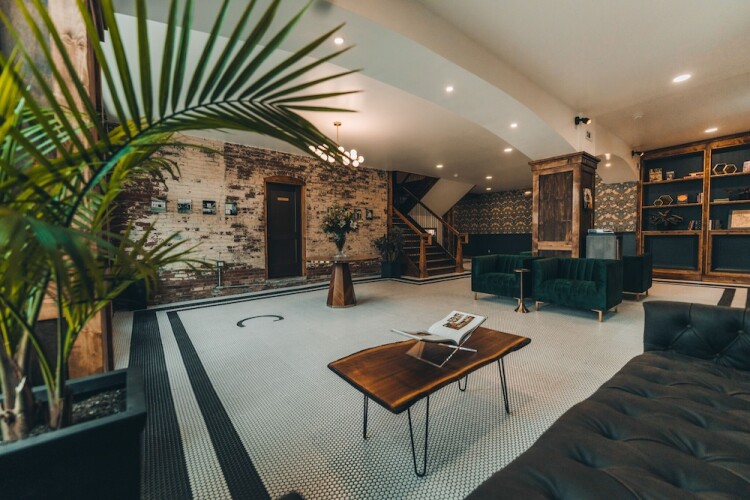 The Chandler Hotel - Carrollton, KY