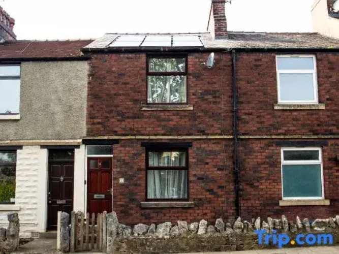 Peaceful House In The Centre Of City - Morecambe