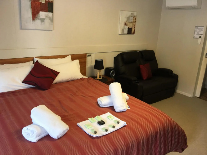 Black Forest Motel - Mount Macedon