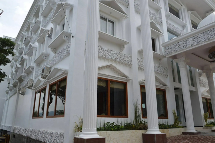 Hotel Safira Magelang - Magelang