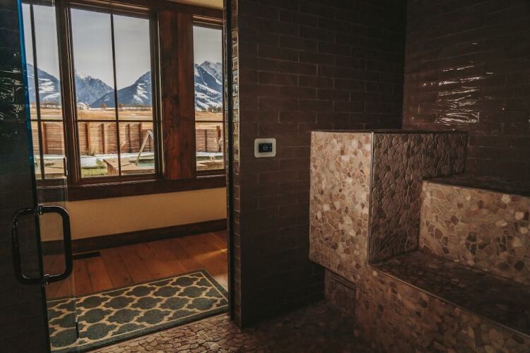 Sage Lodge - Montana