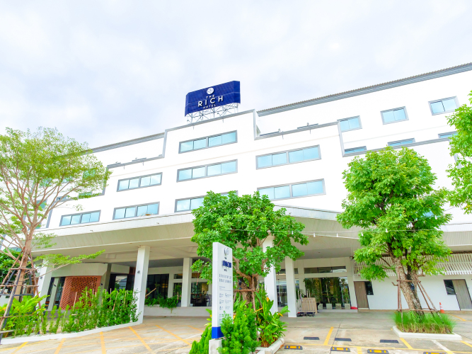 The Rich Hotel Korat - Nakhon Ratchasima