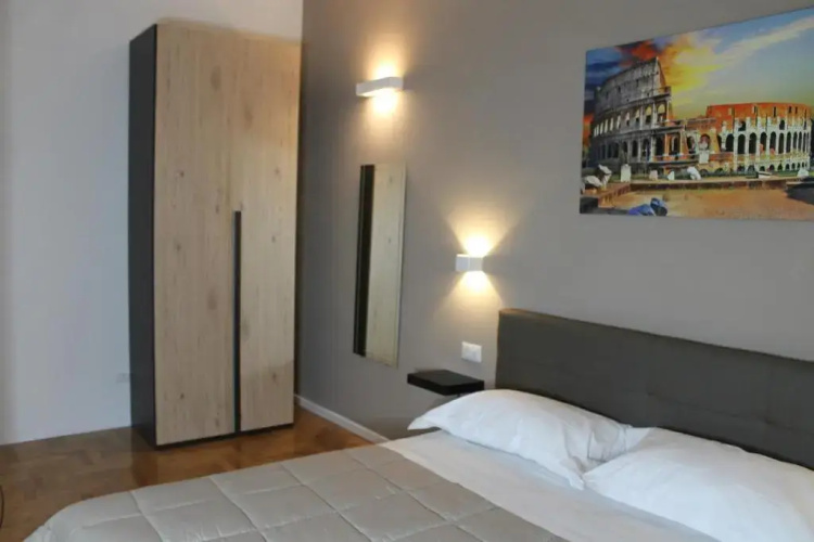 Roma Suite Piramide - Roma