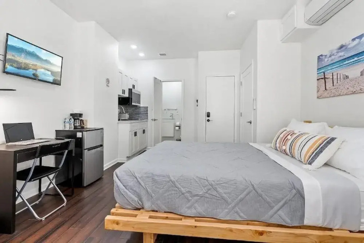 Ututu Stay West - Chester, PA