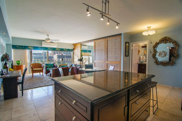 Waikiki Shore By Outrigger - O‘ahu, HI