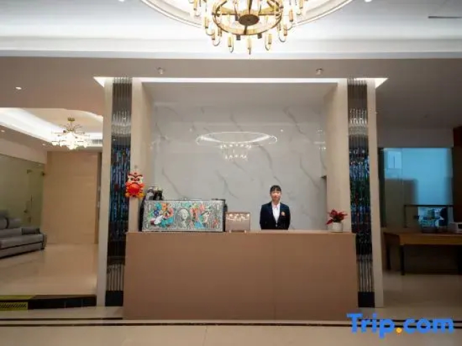 Kana Business Hotel (Zhanjiang Haitian Park Yingzhan Holiday Plaza) - Zhanjiang