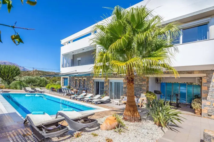 Villa Friends With Private Pool - Agios Nikolaos