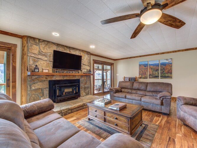 Always An Adventure By Jackson Mountain Rentals - Cosby, TN
