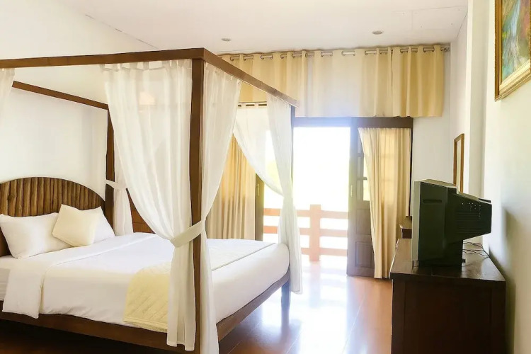 Oyo 75597 The Tewsone Resort - Thani