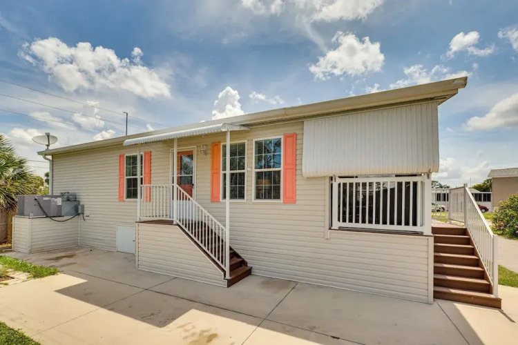 4 Mi To Fort Myers Beach: Home W/ Resort Perks! - Fort Myers, FL