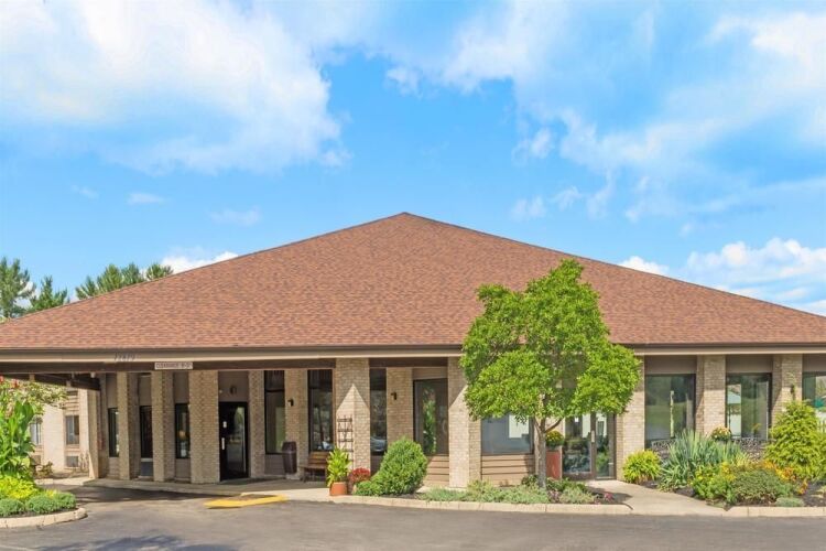 Baymont Inn And Suites Logan - Logan, OH