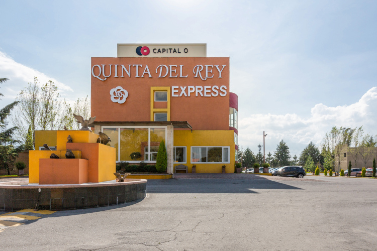 Howard Johnson By Wyndham Toluca - Toluca