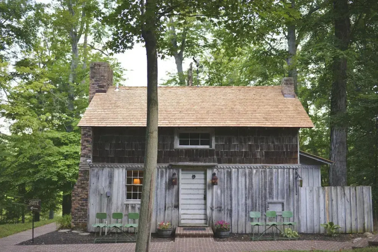 The Morris Estate - Michigan