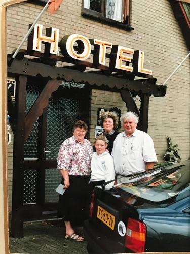 De Dames Van De Jonge Hotel Restaurant - Giethoorn