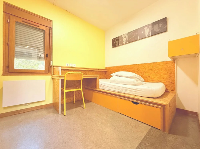 Auberge De Jeunesse Hi Annecy - 