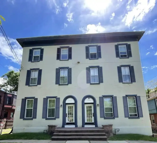 Redwood Loft At Park Place King Bed Walk In Closet Fast Wifi And Free Coffee - ウィルミントン, DE