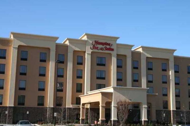 Hampton Inn & Suites Nashville @ Opryland - Hendersonville, TN