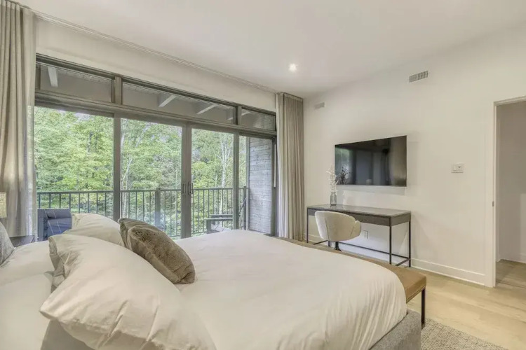 201 Verbier Building 7 - Mont-Tremblant